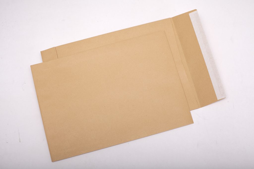 Plicuri cu burduf, B4 (250 x 353 mm + 40 mm) - Plicuri personalizate